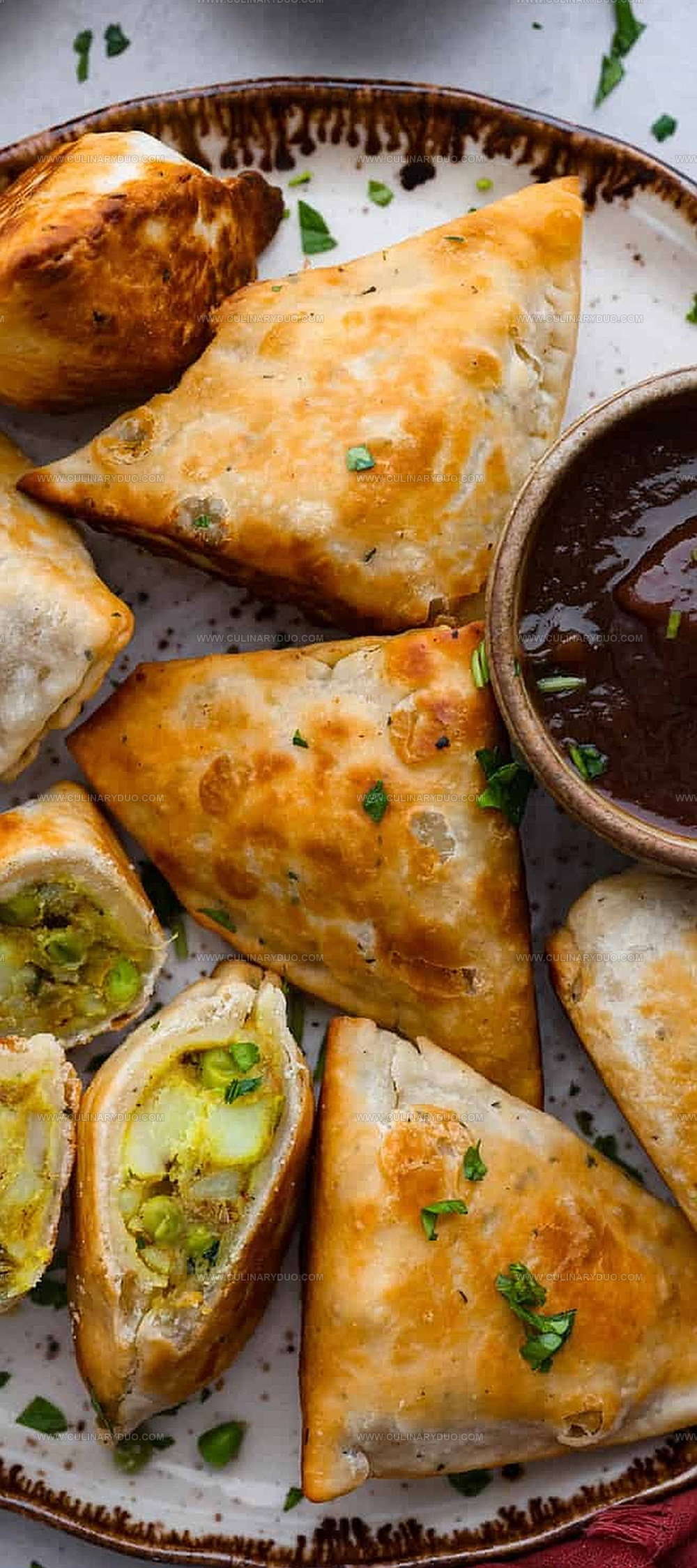 The Golden Secret: Crispy Potato and Pea Samosas Recipe - Culinary Duo
